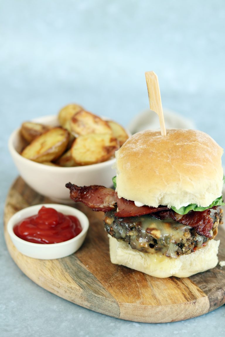 Ultimate Bacon Cheese Burgers – Curly's Cooking