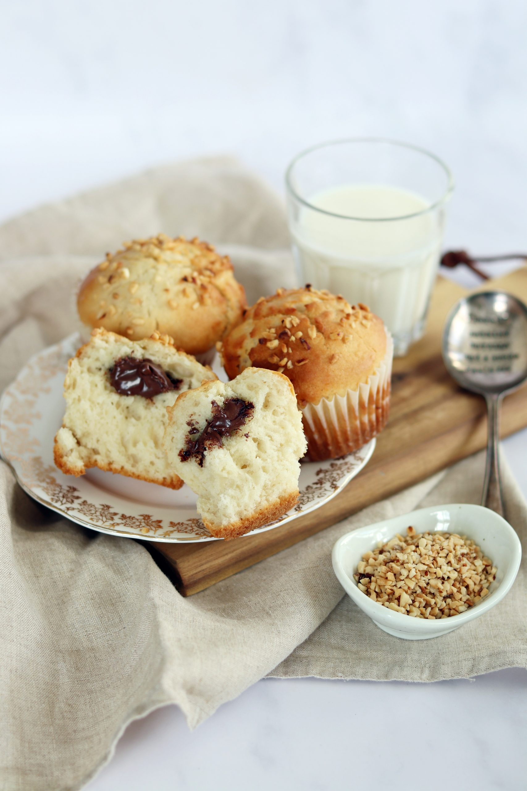 Nutella Stuffed Muffins – Curly's Cooking