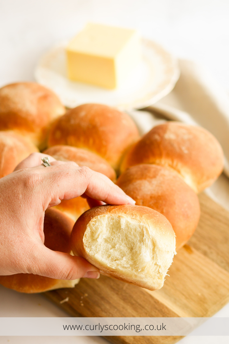 Bread Rolls – Curly's Cooking