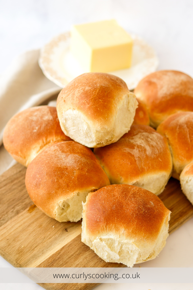 Bread Rolls – Curly's Cooking