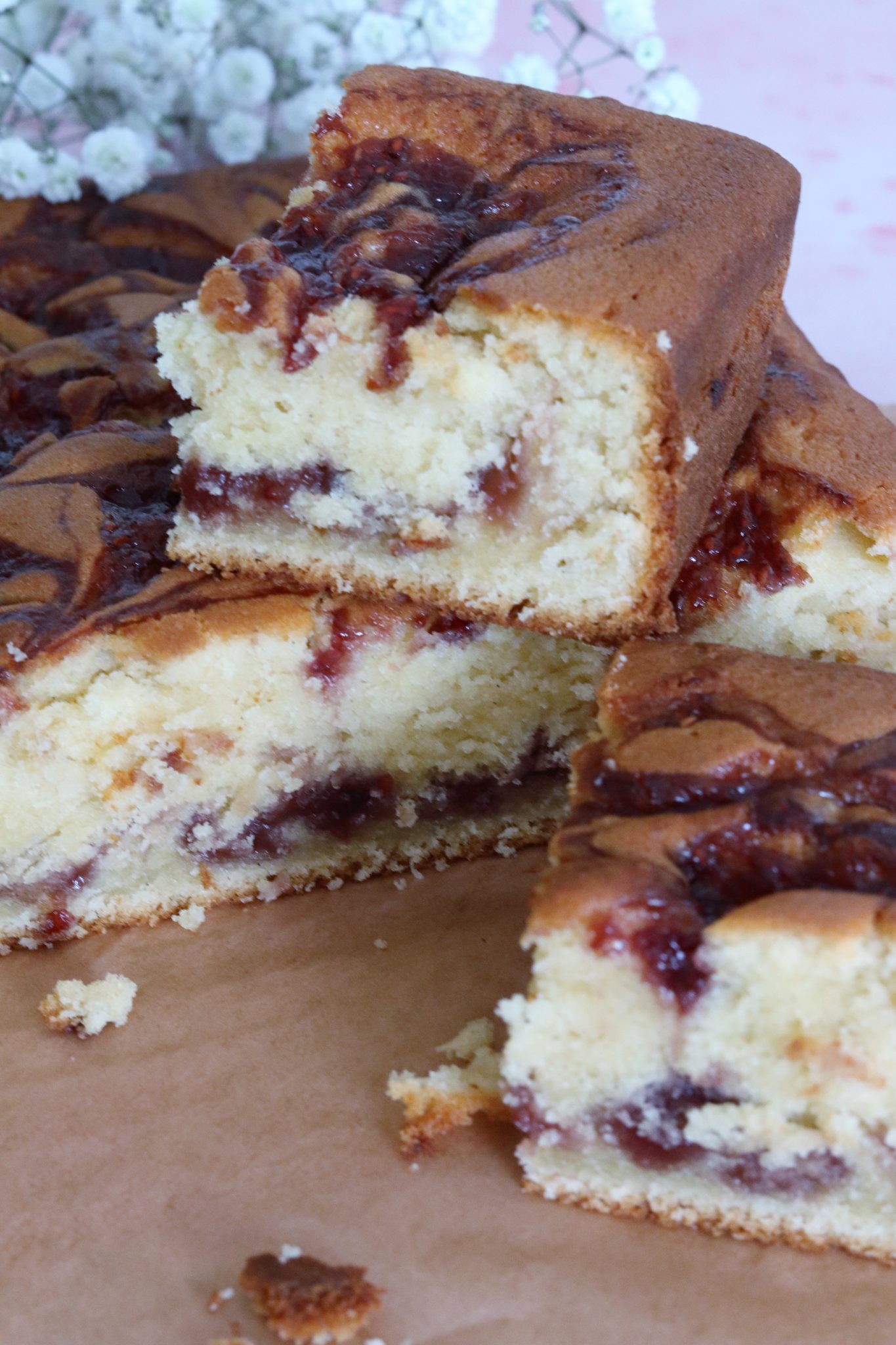 Raspberry & Vanilla Swirl Sheet Cake – Curly's Cooking Raspberry & Vanilla Swirl Sheet Cake – Curly's Cooking