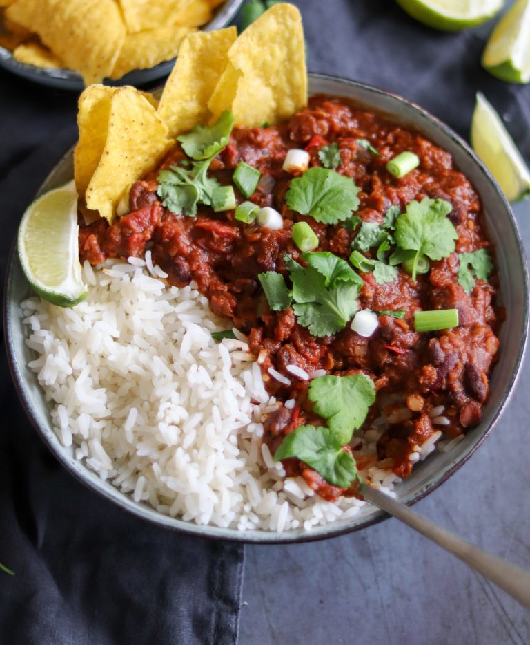 Vegan Lentil Chilli – Curly's Cooking