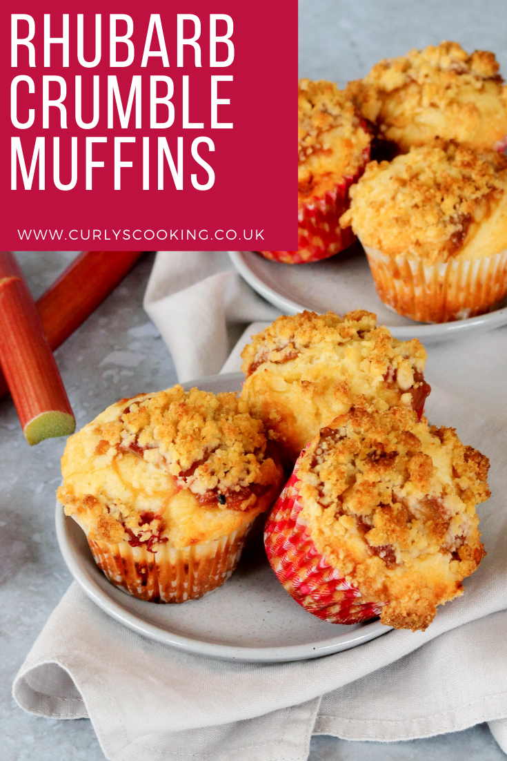 Rhubarb Crumble Muffins – Curly's Cooking