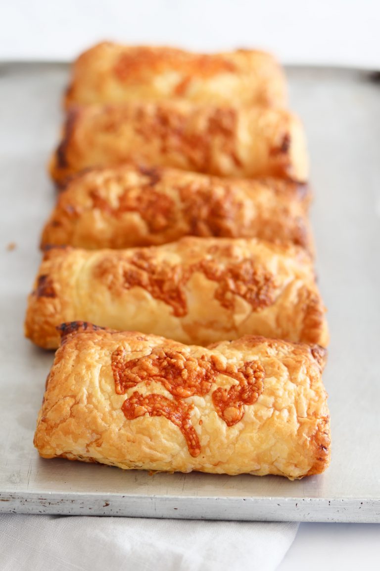 Egg & Bacon Puff Pastries – Curly's Cooking