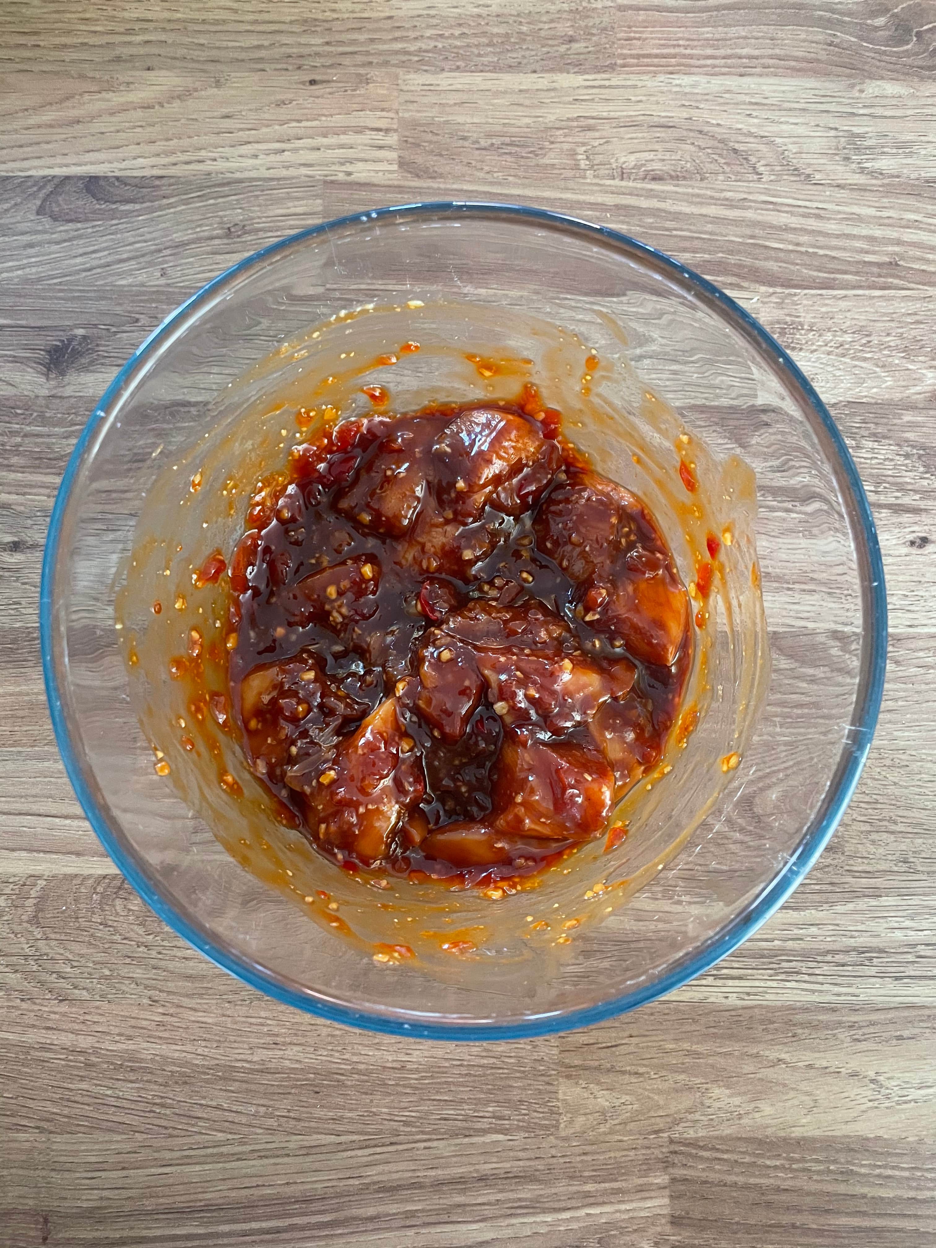 Sticky Sweet Chilli Chicken – Curly's Cooking