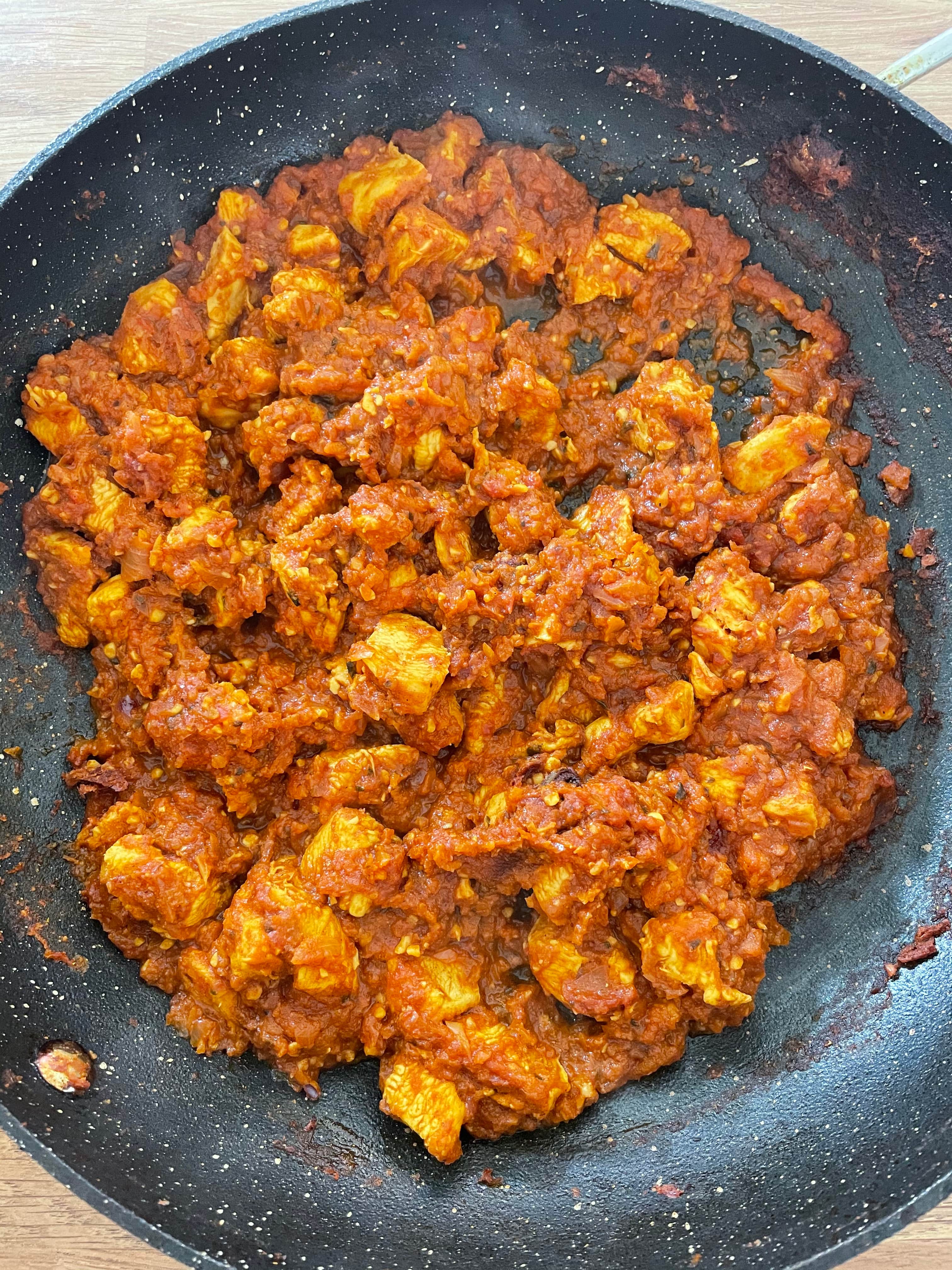 Chicken Balti Pies – Curly's Cooking