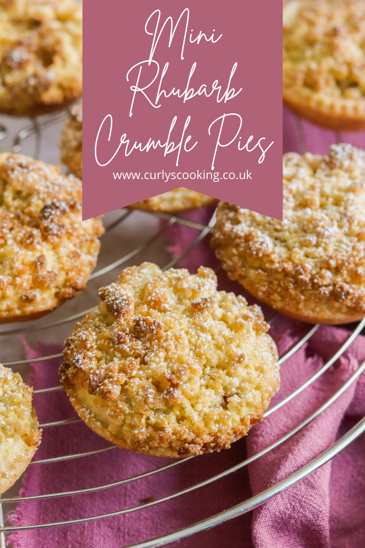 Mini Rhubarb Crumble Pies – Curly's Cooking