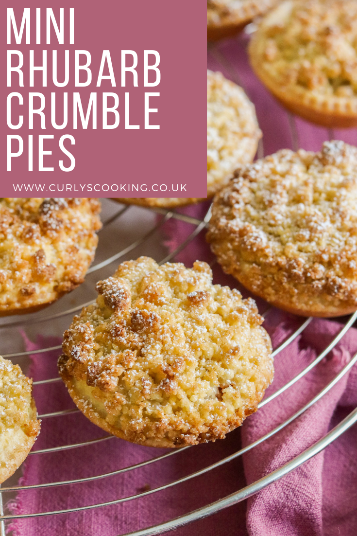 Mini Rhubarb Crumble Pies – Curly's Cooking