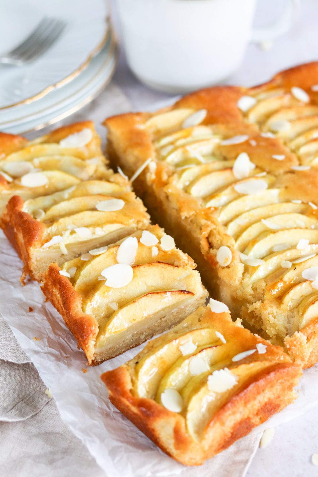 Apple Traybake with Yogurt Sponge – Curly's Cooking