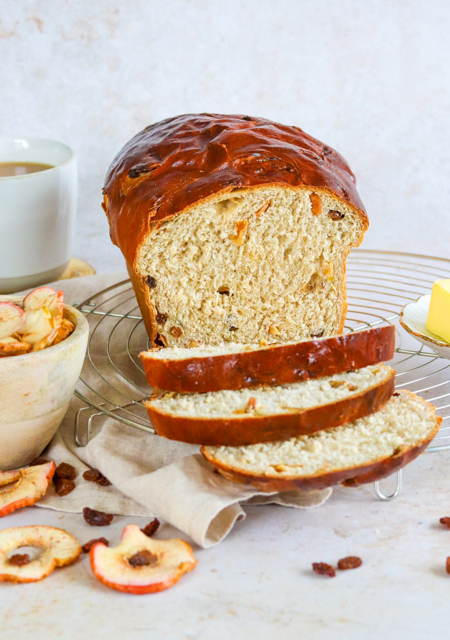 Apple & Sultana Fruit Bread – Curly's Cooking