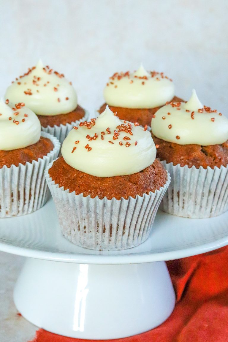 Carrot Cake Cupcakes (without nuts & raisins) – Curly's Cooking