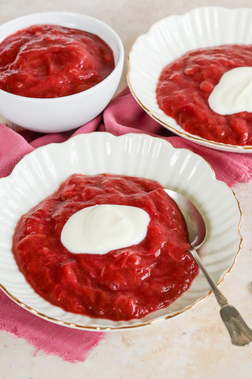 Stewed Rhubarb with Port – Curly's Cooking