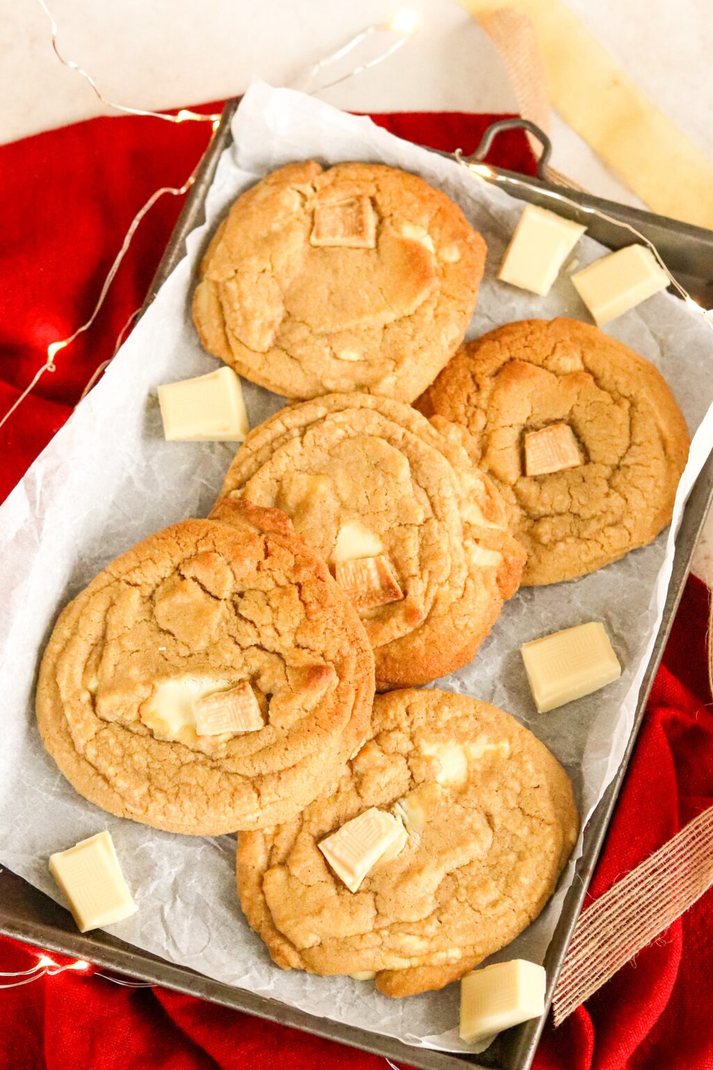 Gingerbread & White Chocolate Cookies – Curly's Cooking